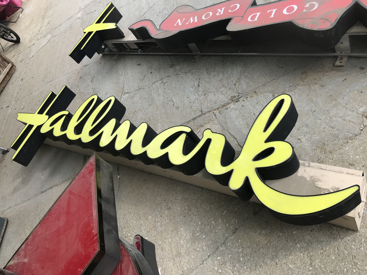 Hallmark - The Lumi Neon Museum