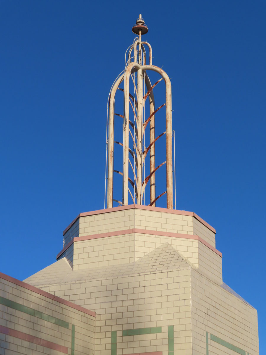 Winstead’s - The Lumi Neon Museum